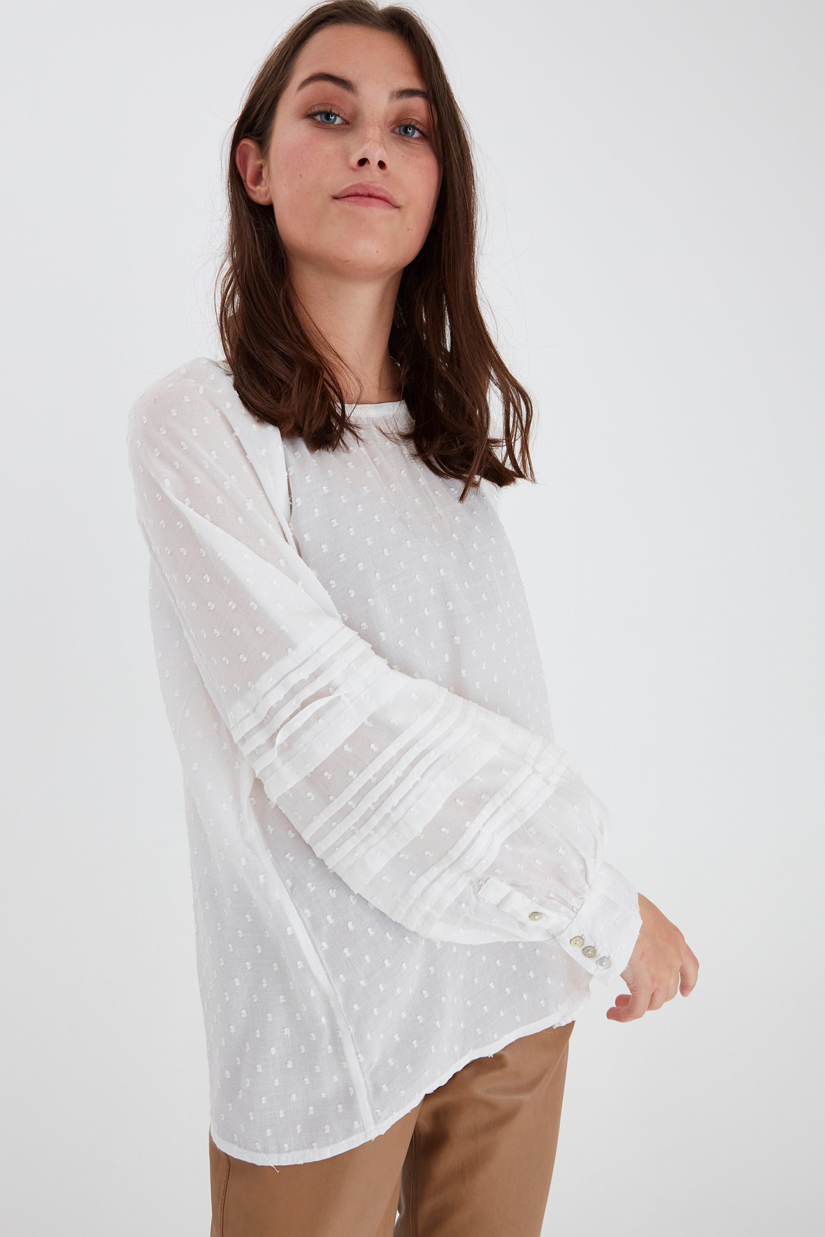 SoyaConcept Maise bluse off white - ballon ærmer - dame - Hos Lohse