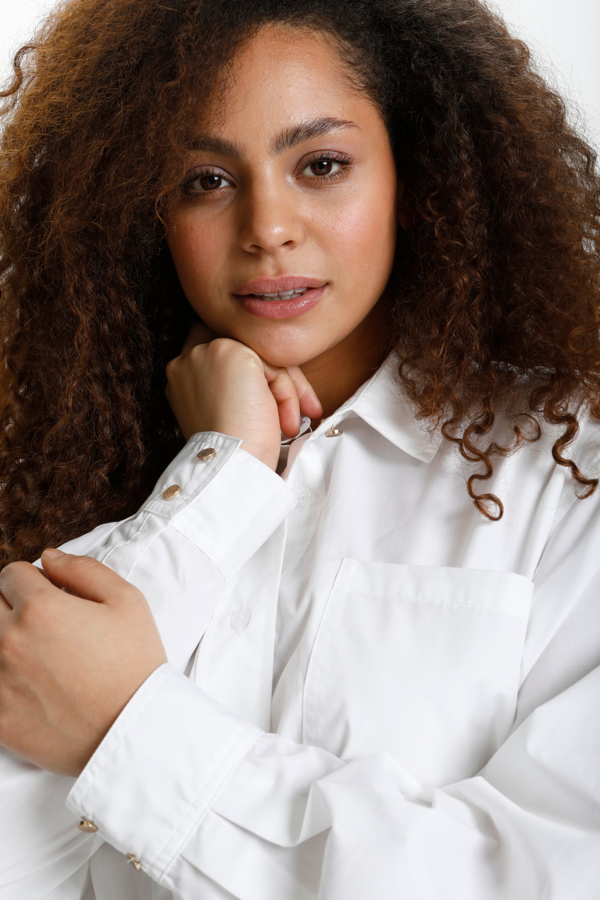 Kaffe Curve kc-Lone losse fit skjorte i ensfarvet hvid til Curvy - Hos ...